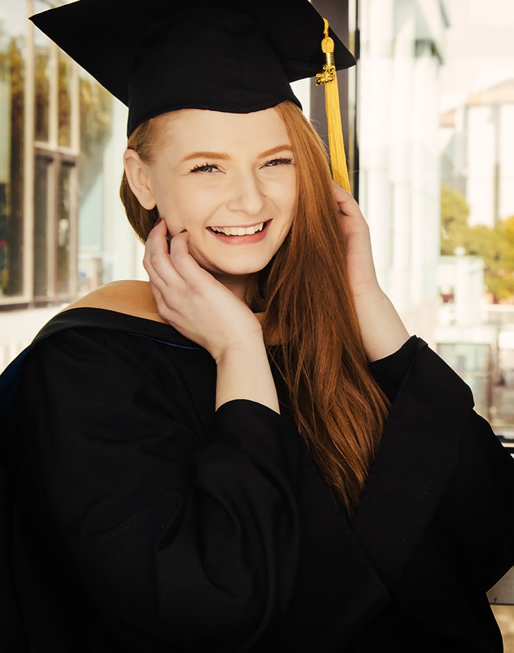 Masters | ( Academic & Collegiate Regalia ) – Graduation World